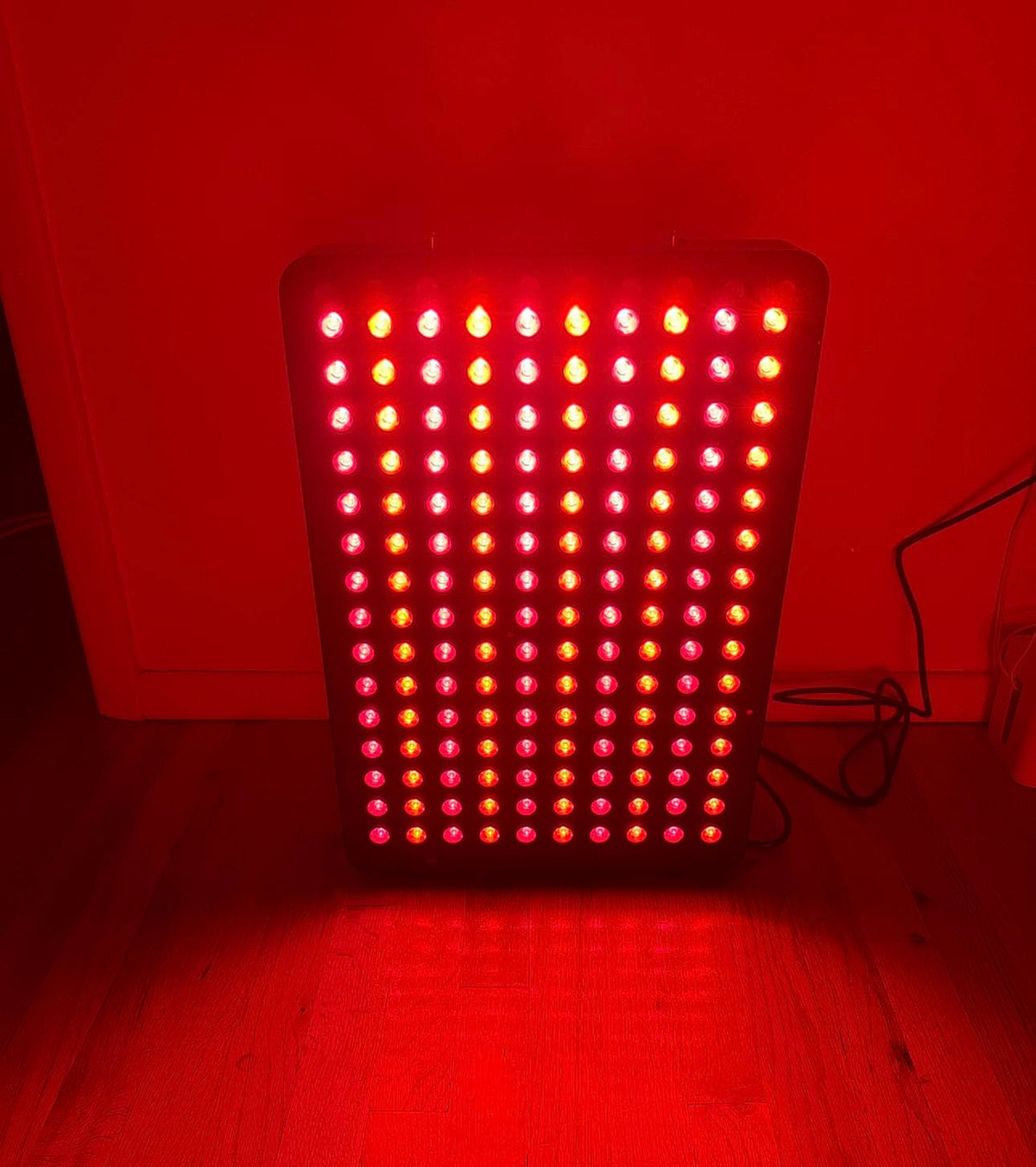 Pro100 | Red Light Panel for Pain & Recovery – BestQool